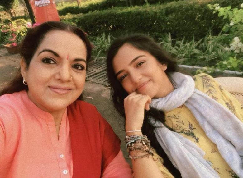 Ahsaas Channa Biography, Height, Age, TV Serials, Husband, Family ...