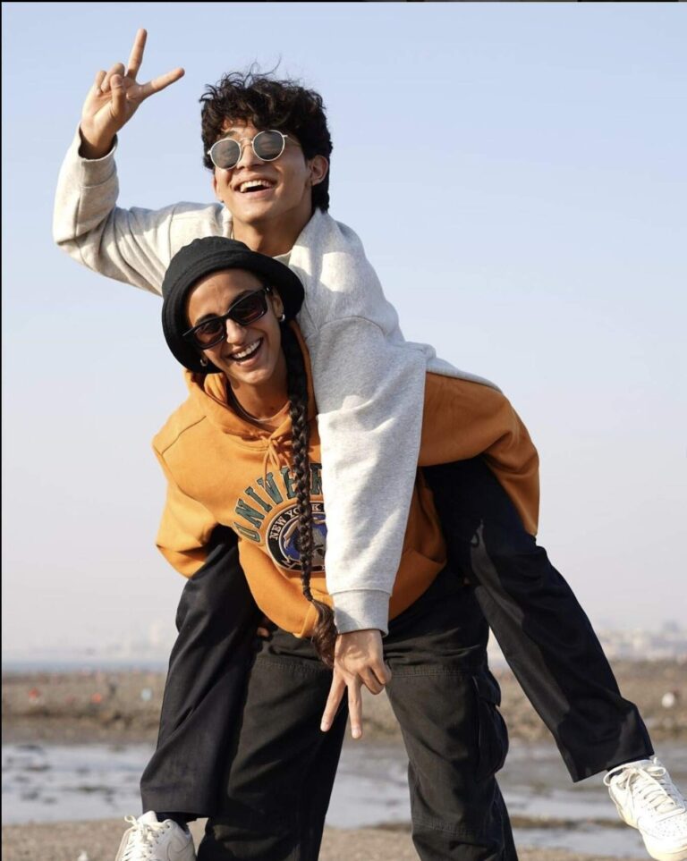 Akash Thapa Age, Height, GF, Birthday, Sisters, and Bio