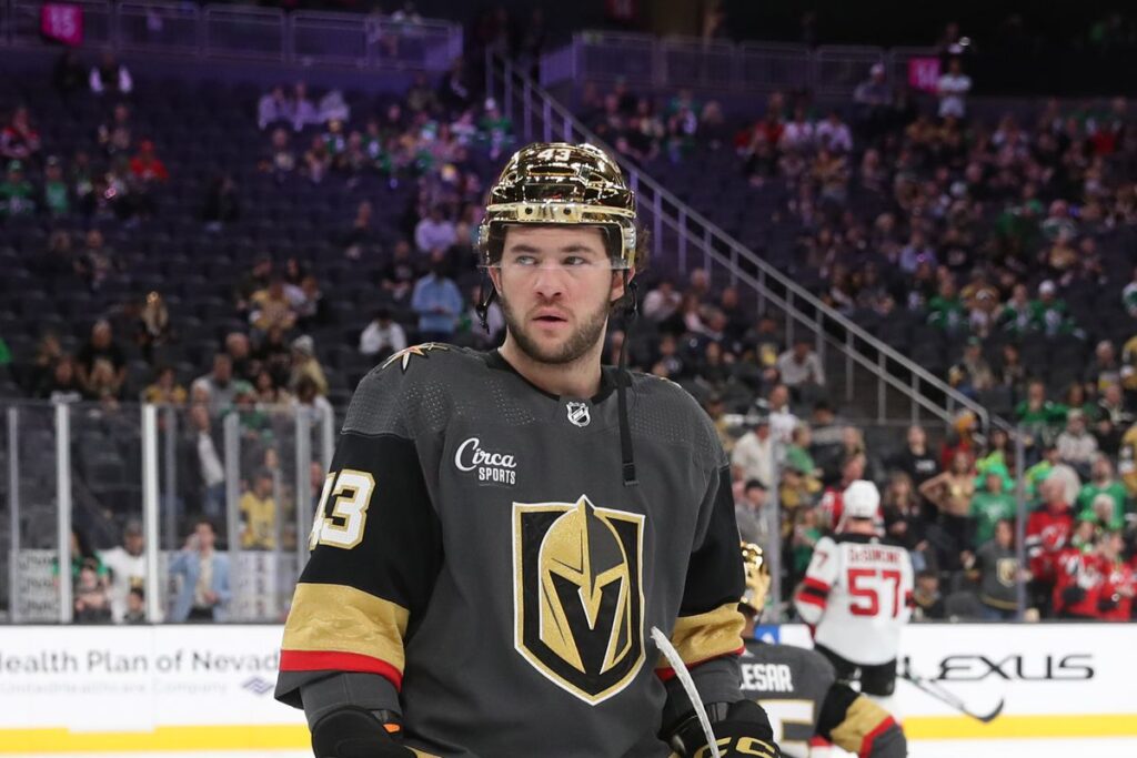 Alexander Holtz Biography, Height, Weight, Age, Stats, Wife, Salary ...