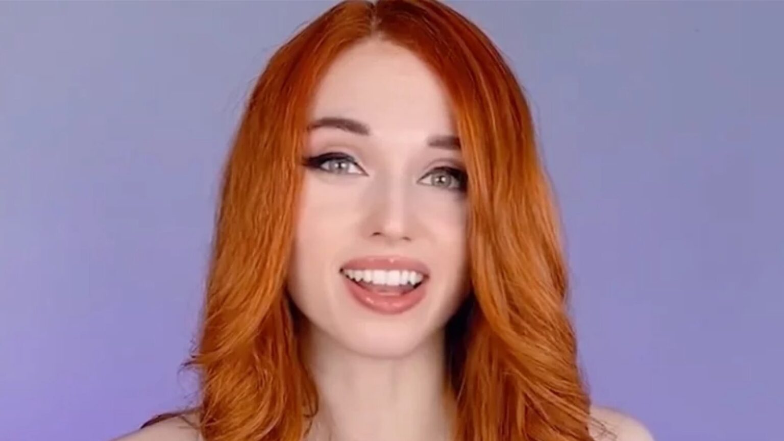 Amouranth Biography, Height, Weight, Age, Stats, Wife, Salary, Net ...