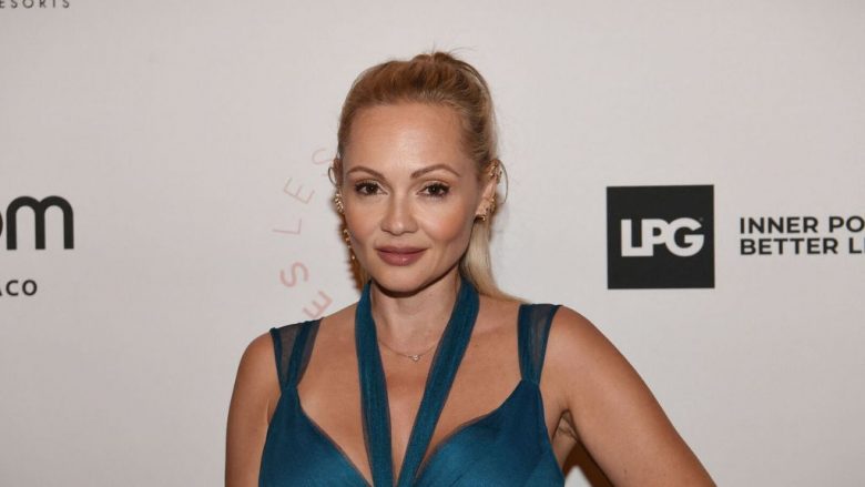 Beatrice Rosen Biography, Height, Weight, Age, Movies, Husband, Family ...