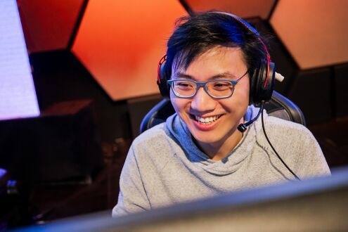 Boxbox Biography, Height, Weight, Age, Stats, Wife, Salary, Net Worth & More - Primes World