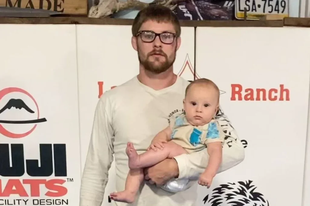 Bryce Mitchell Biography, Height, Weight, Age, Stats, Wife, Salary, Net ...