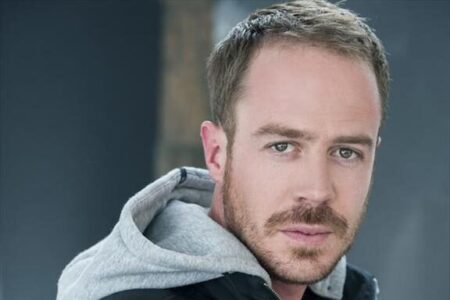 Burgess Abernethy Biography, Height, Weight, Age, Movies, Wife, Family ...