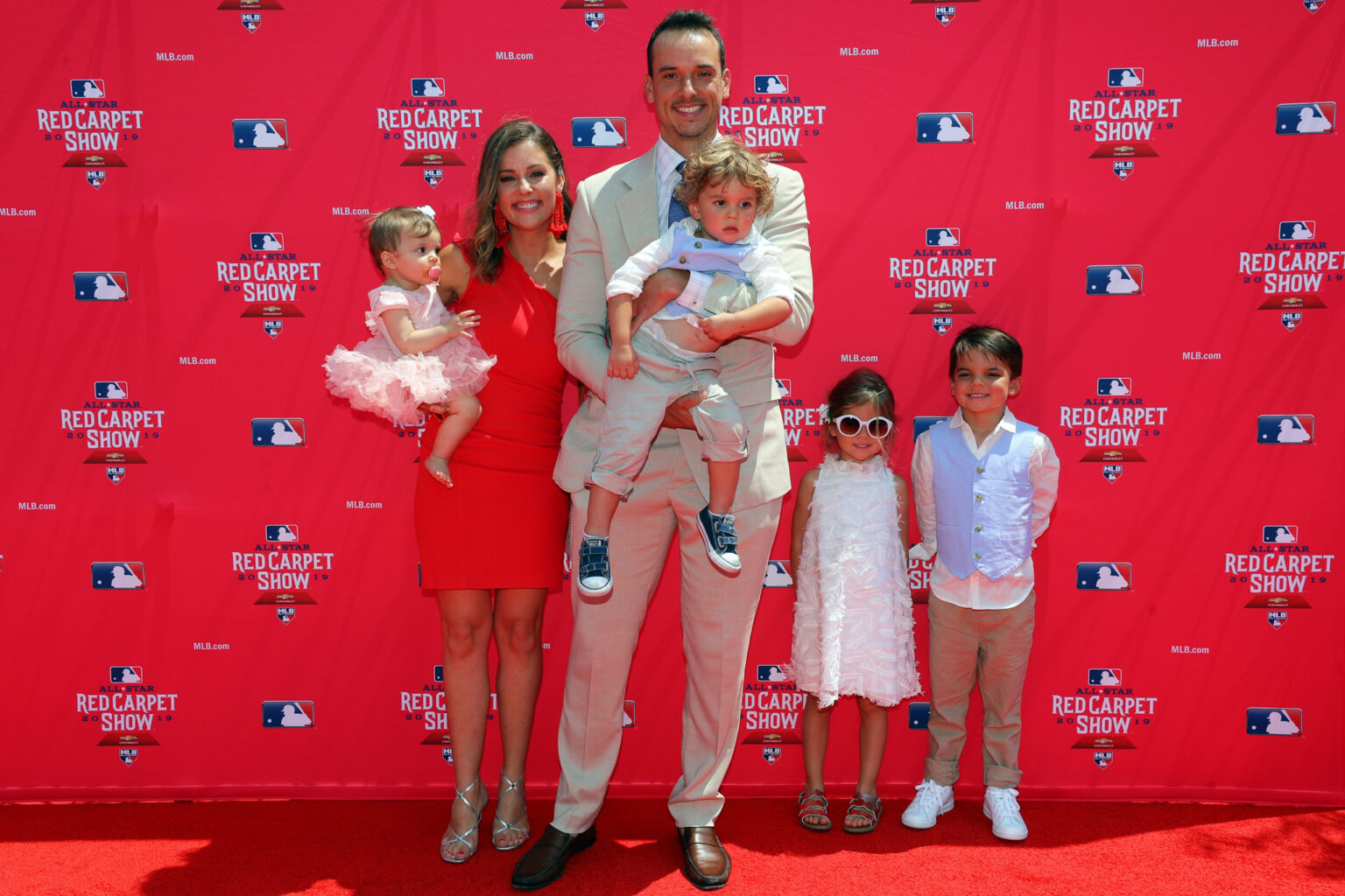 Charlie Morton Biography, Height, Weight, Age, Stats, Wife, Salary, Net ...