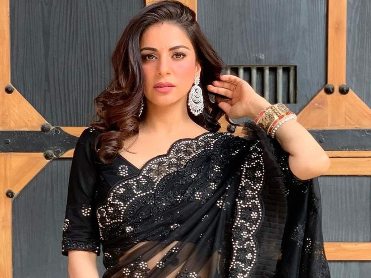 Kundali Bhagya Serial Cast, Real Names, Age, Salary, Net Worth, Timing ...