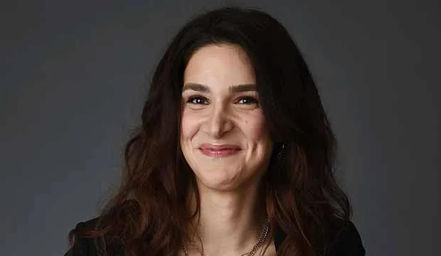 Eve Lindley Biography, Height, Weight, Age, Movies, Husband, Family, Salary, Net Worth, Facts ...