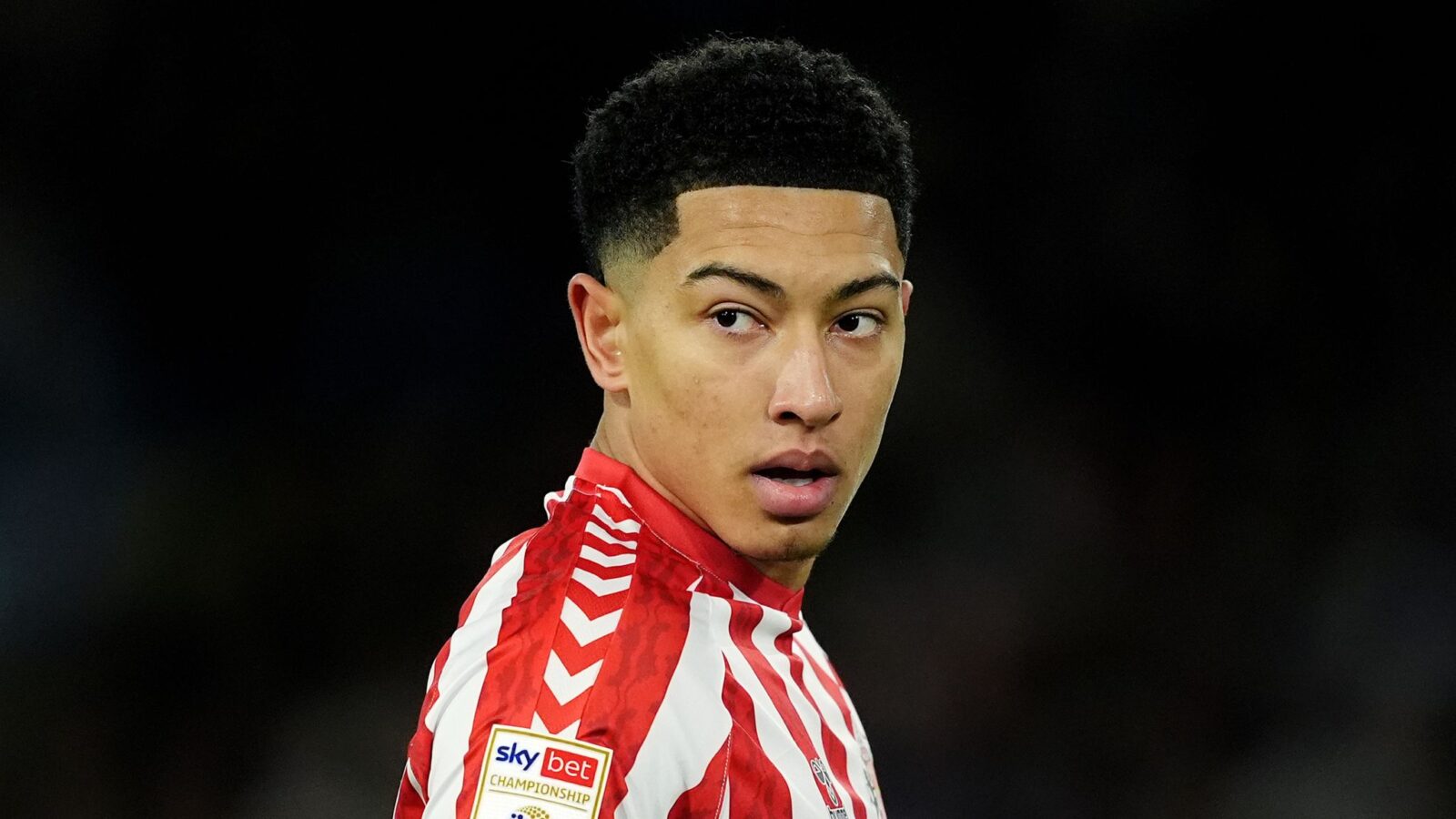 Jobe Bellingham Biography, Height, Weight, Age, Stats, Wife, Salary ...