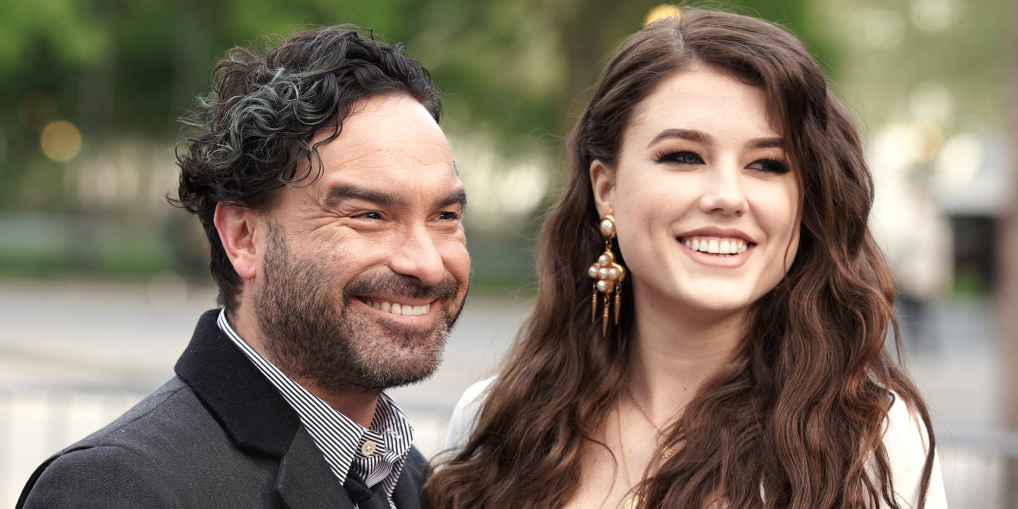 Johnny Galecki Biography, Height, Weight, Age, Movies, Wife, Family ...