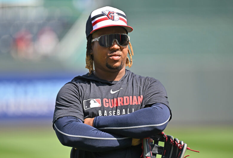 José Ramírez Biography, Height, Weight, Age, Stats, Wife, Salary, Net ...