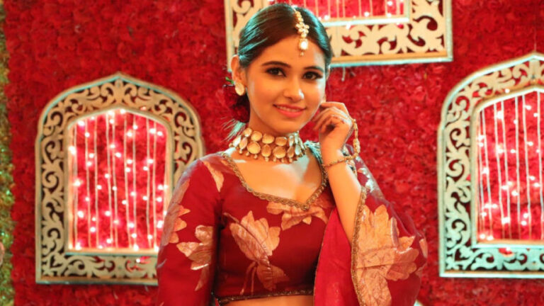 Nazar Serial Cast, Real Names, Age, Salary, Net Worth, Timing, Story ...