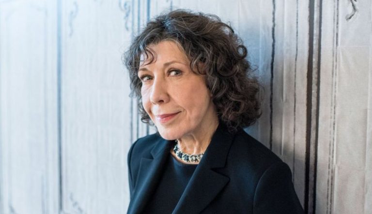 Lily Tomlin Actress Biography, Height, Weight, Age, Movies, Husband ...