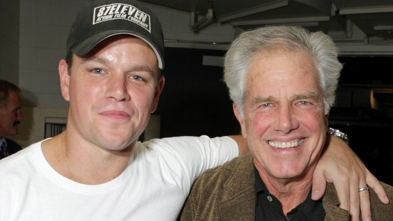 Matt Damon Biography, Height, Weight, Age, Movies, Wife, Family, Salary ...