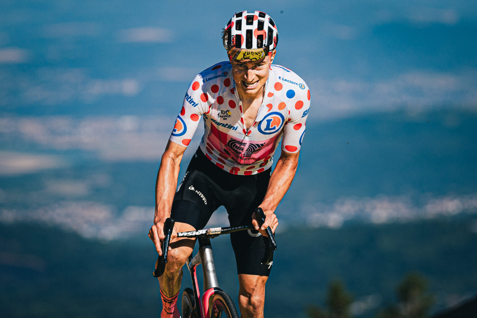 Neilson Powless Biography, Height, Weight, Age, Stats, Wife, Salary ...