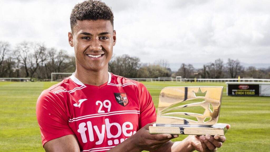 Ollie Watkins Biography, Height, Weight, Age, Stats, Wife, Salary, Net ...