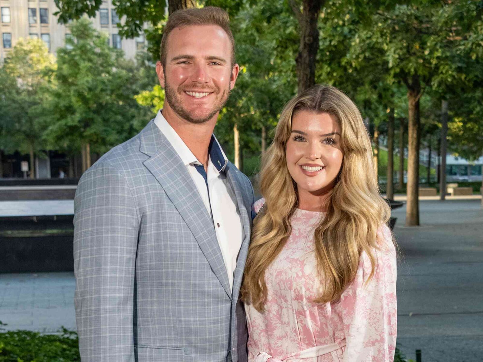 Pete Alonso Biography, Height, Weight, Age, Stats, Wife, Salary, Net ...