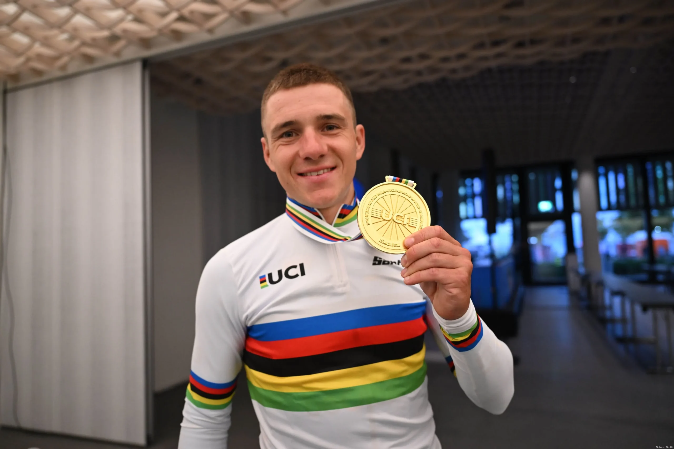 Remco Evenepoel Biography, Height, Weight, Age, Stats, Wife, Salary ...