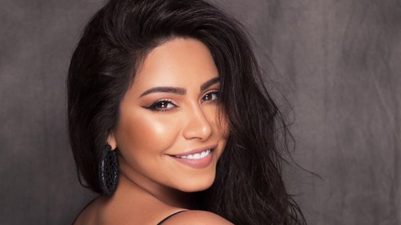 Top 10 Most Famous Female Arabic Singers - Primes World