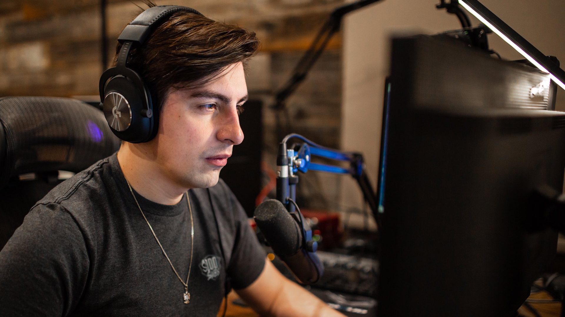 Shroud Biography, Height, Weight, Age, Stats, Wife, Salary, Net Worth ...