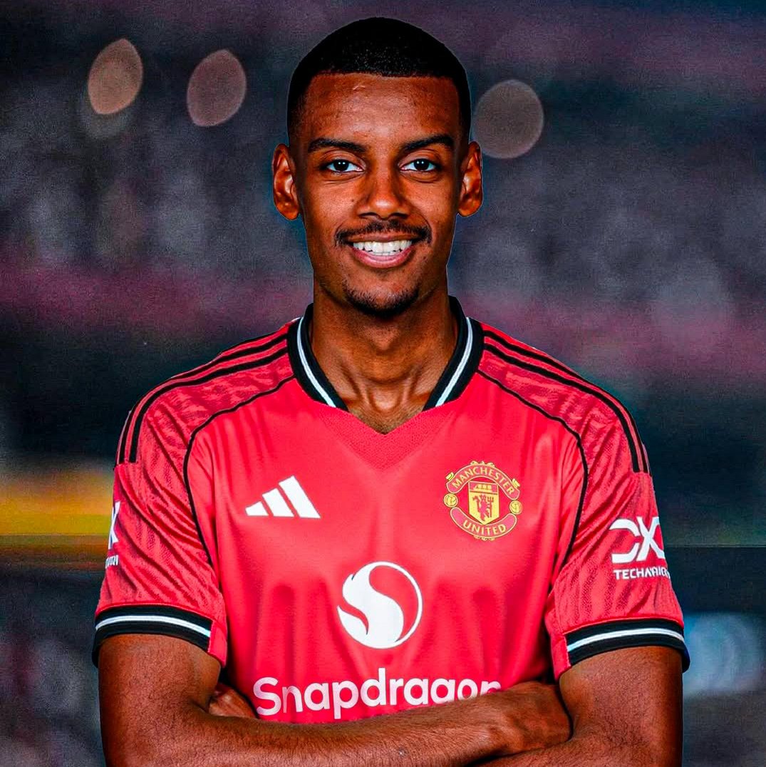 Alexander Isak Biography, Height, Weight, Age, Stats, Wife, Salary, Net ...