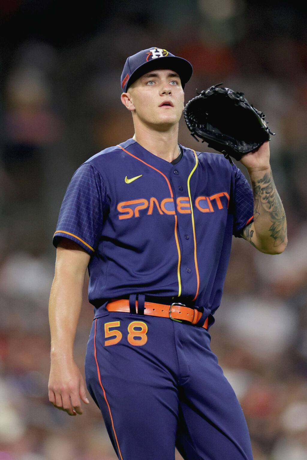 Hunter Brown Biography, Height, Weight, Age, Stats, Wife, Salary, Net ...