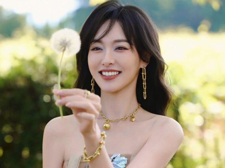 Tiffany Tang Biography, Height, Weight, Age, Movies, Husband, Family ...