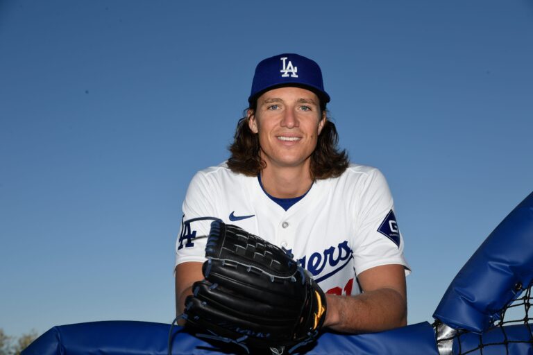 Tyler Glasnow Biography, Height, Weight, Age, Stats, Wife, Salary, Net ...