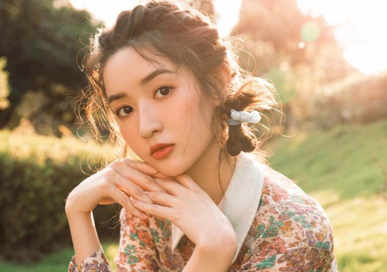 Wang Yu-wen Biography, Height, Weight, Age, Movies, Husband, Family ...