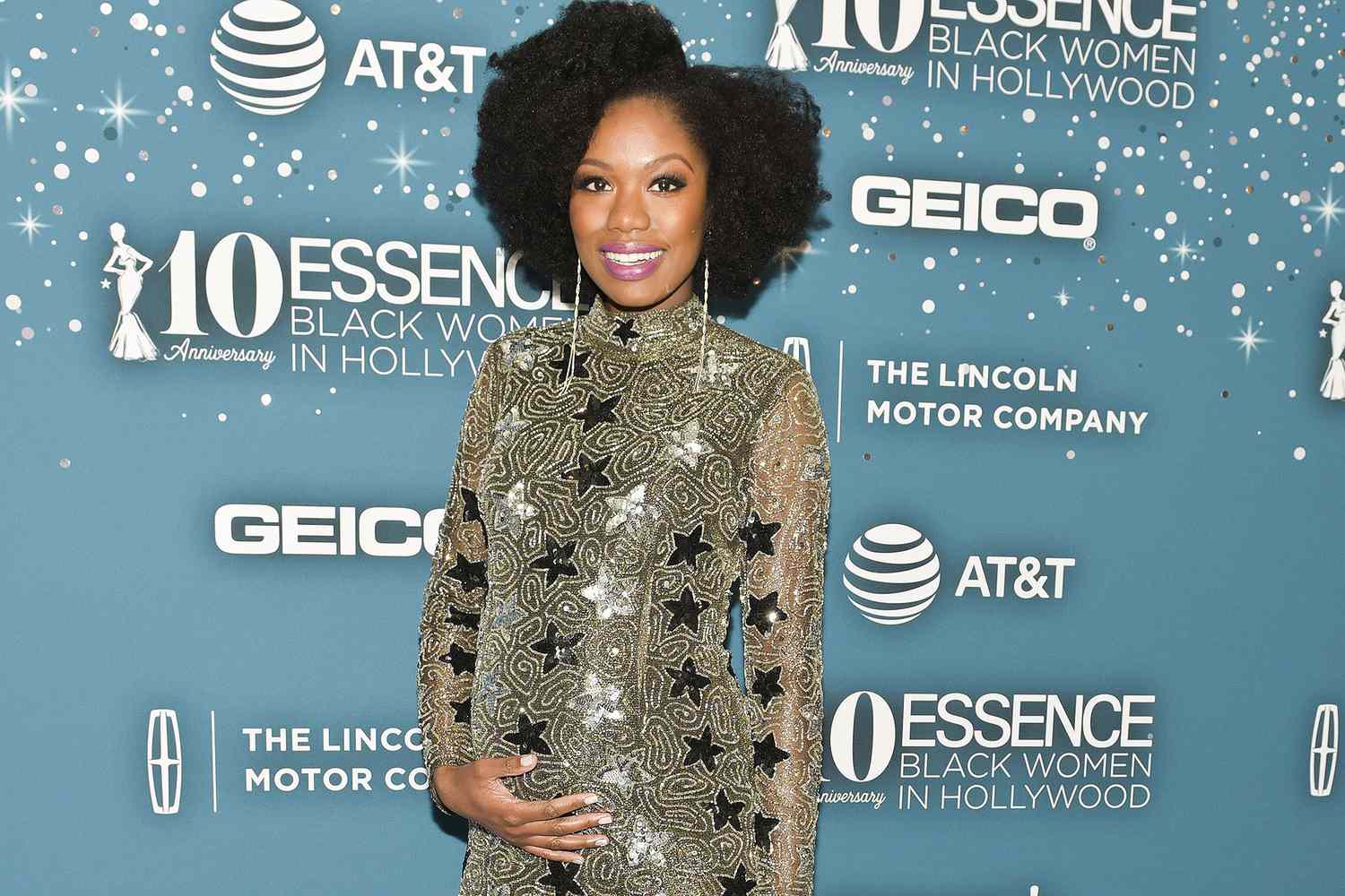 Xosha Roquemore Biography, Height, Weight, Age, Movies, Husband, Family ...