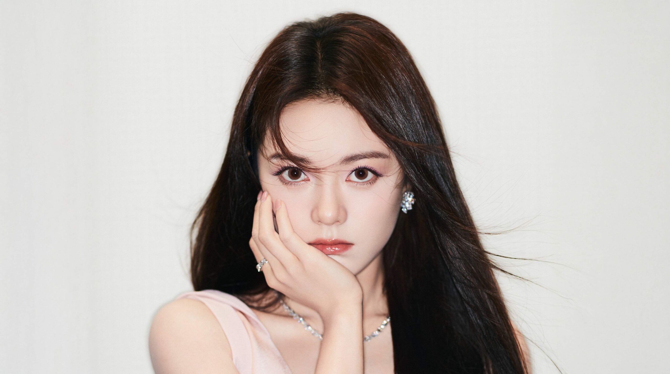 Zhao Jinmai Biography, Height, Weight, Age, Movies, Husband, Family ...